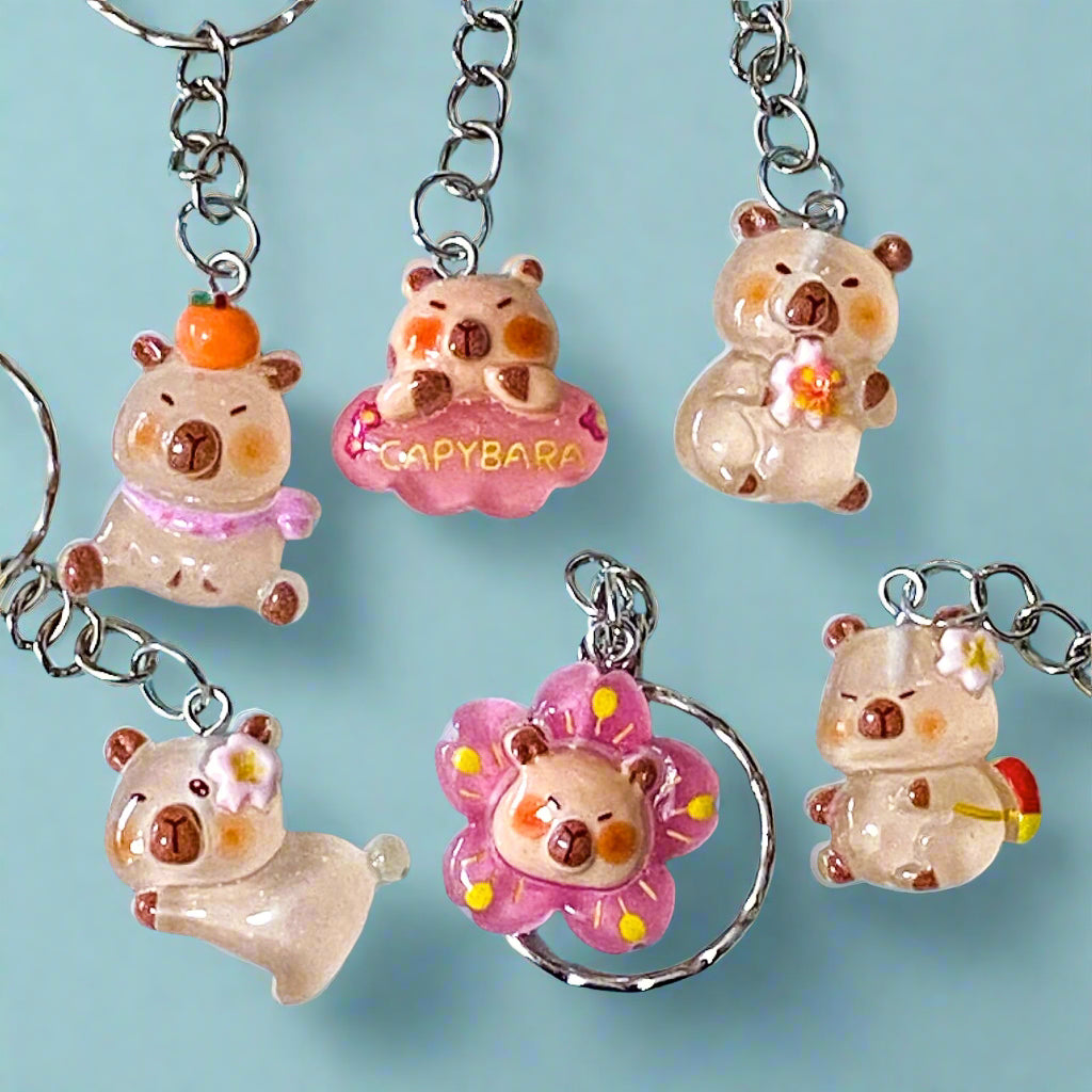 RESIN CAPYBARA Glow In The Dark KEYRING – The Kawaii Squirrel